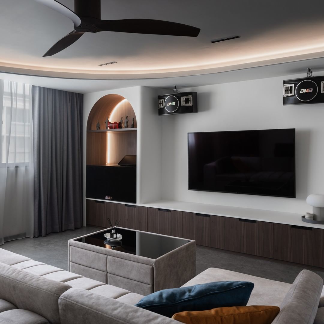 ESPADA SPIN - MET Interior – SPIN PTE LTD